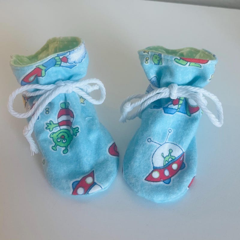 Alien Booties - Etsy