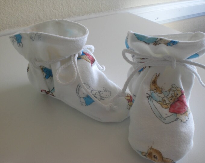 Peter Rabbit Beatrix Potter TV Baby Booties/soft Sole Shoes SIZE MEDIUM ...