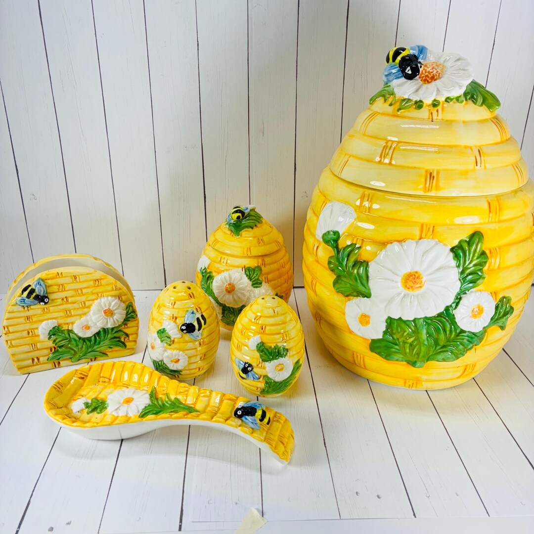 Vintage Ceramic Beehive Cookie Jar Daisy Canister Storage Container and ...