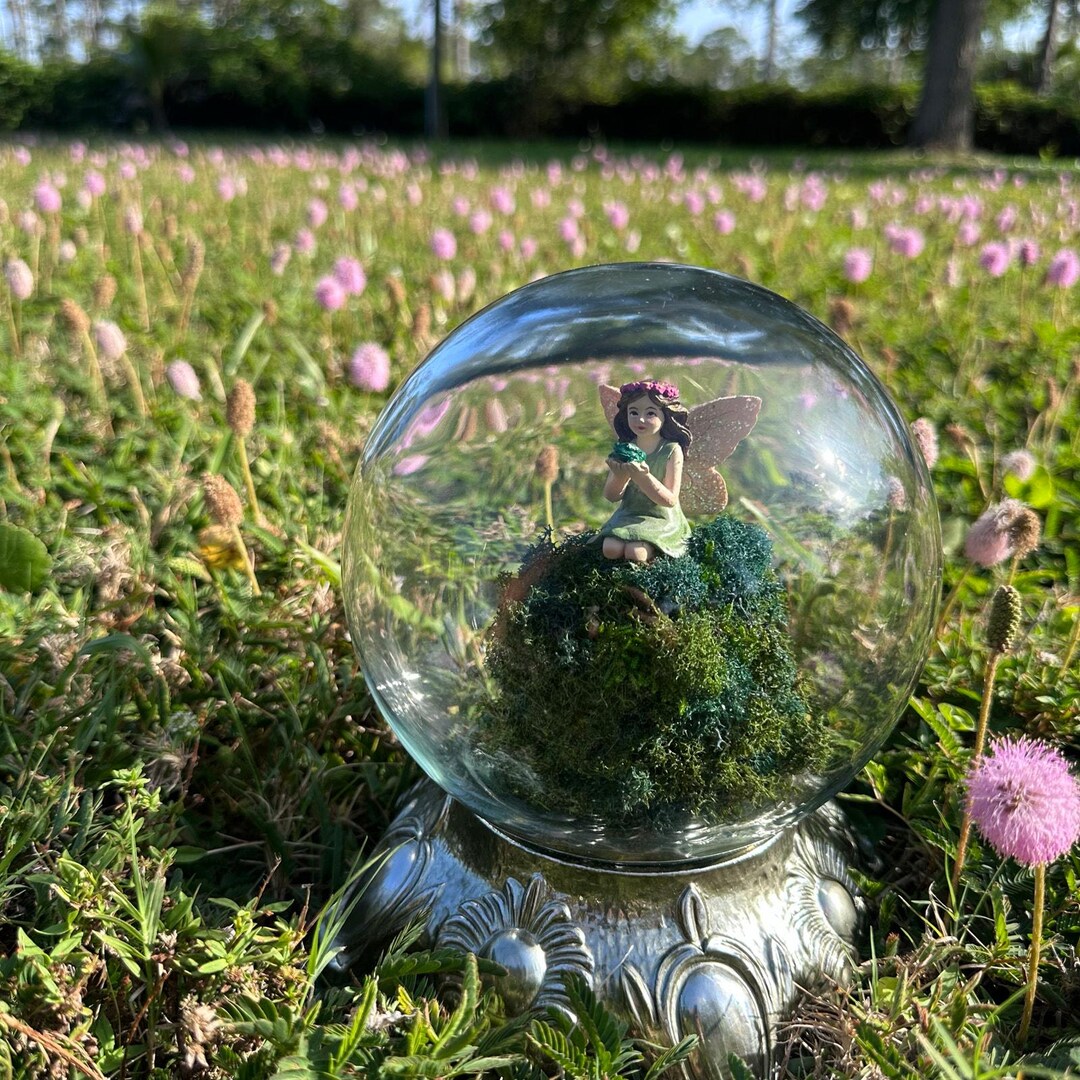 Fairy Display Glass Orb Magic Ball Pillywiggin Goblins Fantasy Art Moss ...