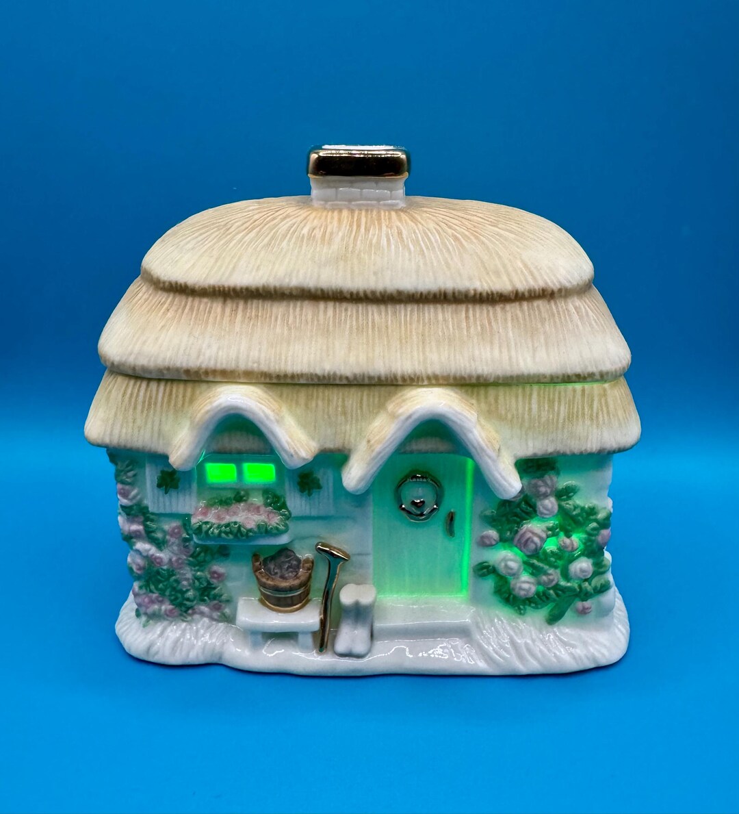 Lenox "irish Blessing" Music & Trinket Box - Plays "when Irish Eyes Are ...