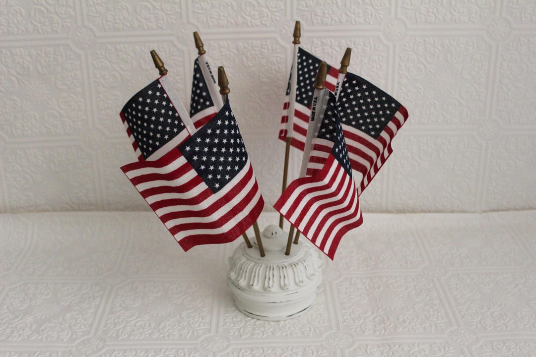 Flag Stand for Mini Flags 6 Flags Table Flag Stand Stands Americana ...