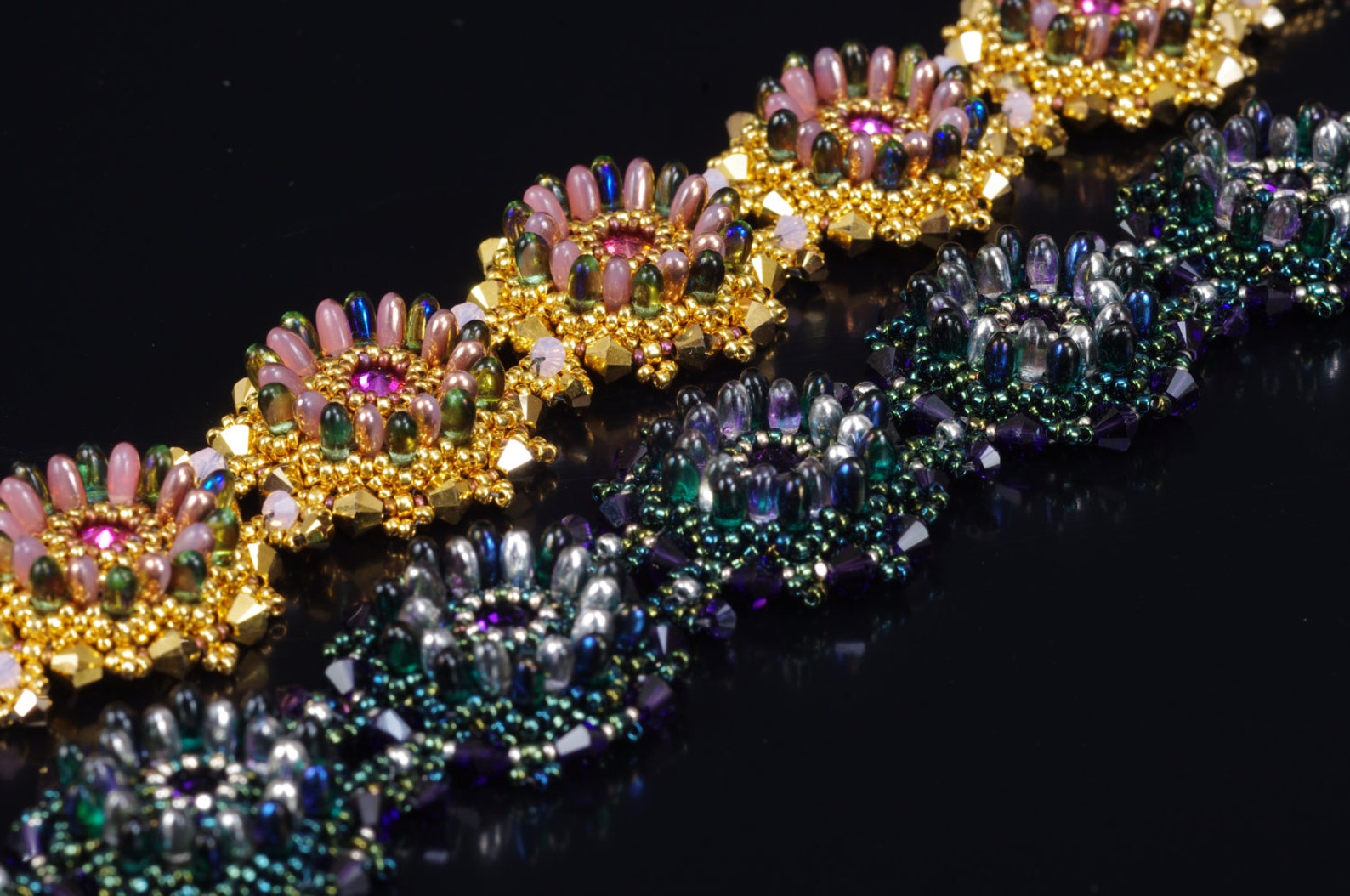 Lotus Bracelet - A Beadweaving Tutorial Using Rizo Beads - Etsy
