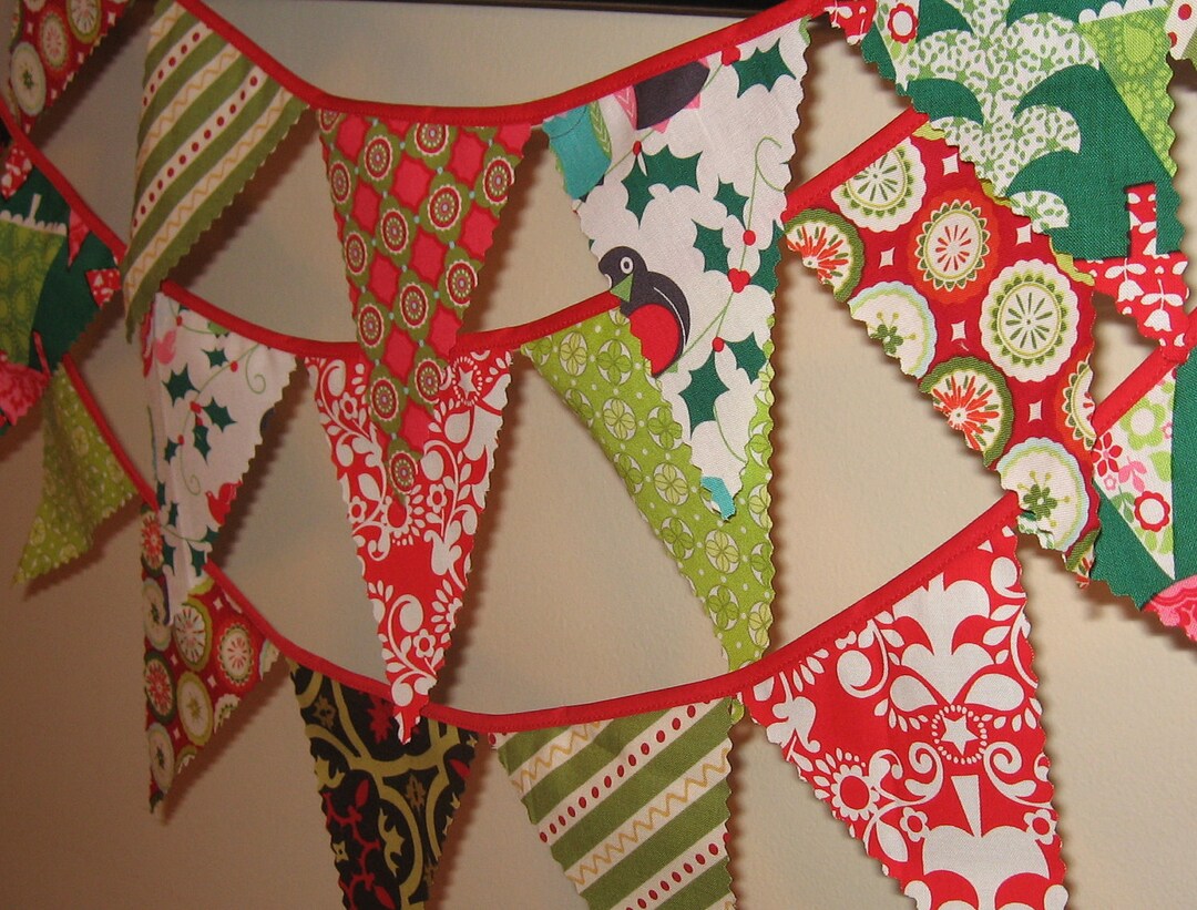 Mini Pennant Fabric Banner - Bunting in Christmas Reds and Greens--home ...