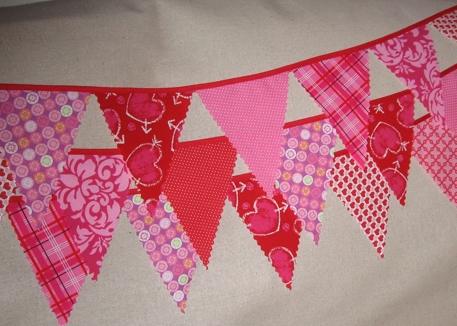 Mini Pennant Fabric Banner -VALENTINES DAY-- Childrens Decor, Party ...