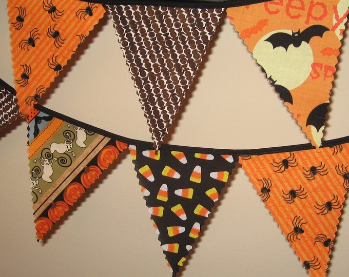 Mini Pennant Banner Spooky Halloween READY TO SHIP - Etsy