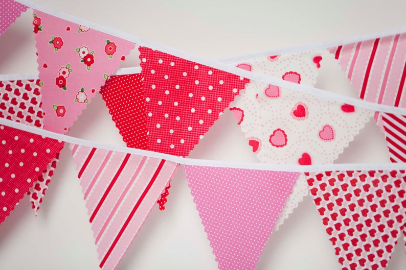 Mini Pennant Fabric Banner valentines Day I Love You - Etsy