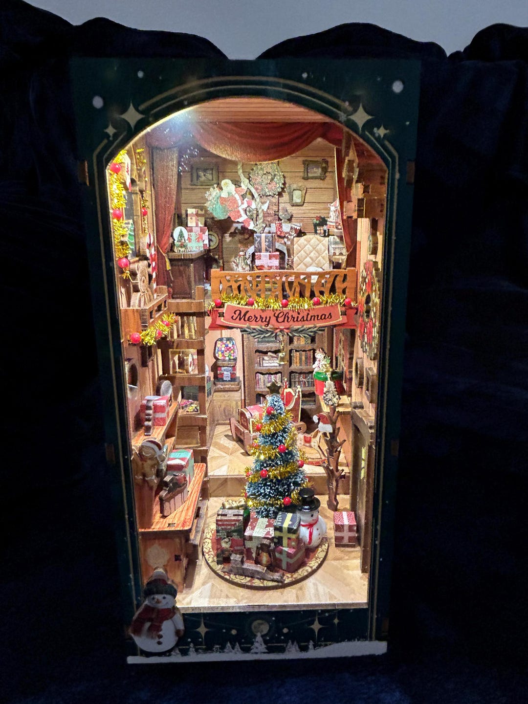 Christmas Book Nook - Etsy