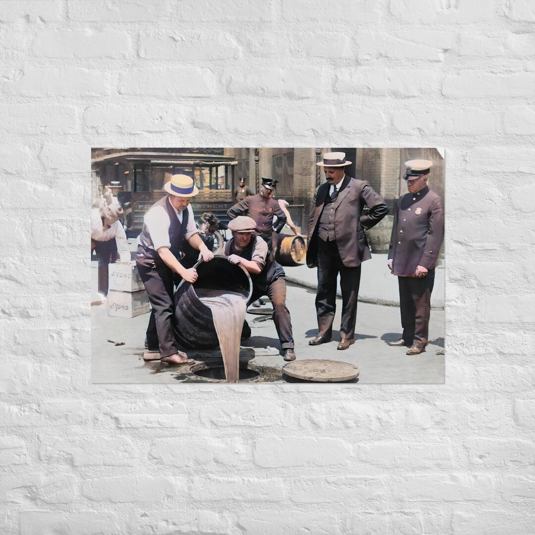 Prohibition Raid - 1921 - Vintage Photo - NYPD - NYC - Photograph ...