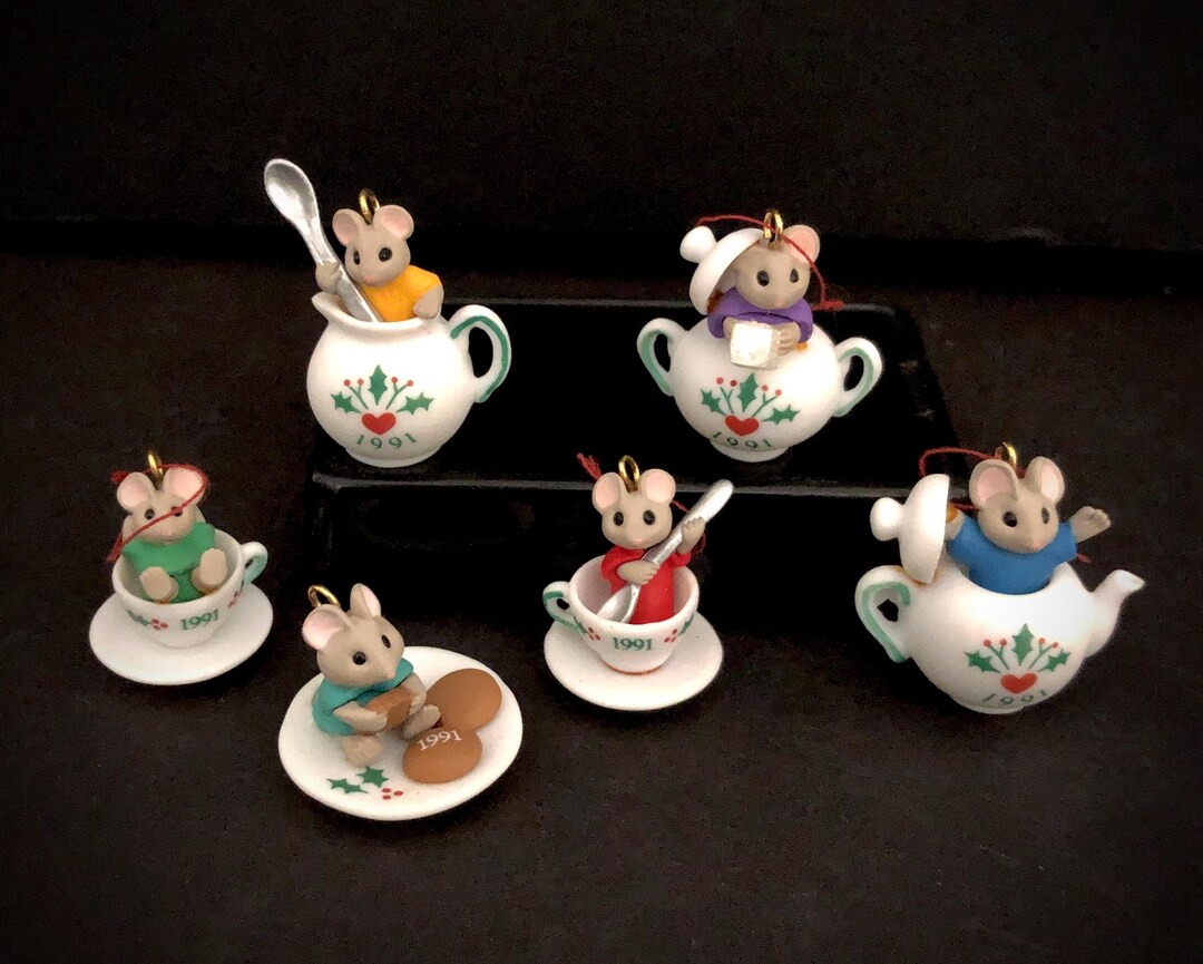 Vintage Christmas Miniature Mice Tiny Tea Party by Hallmark 1991 - Etsy