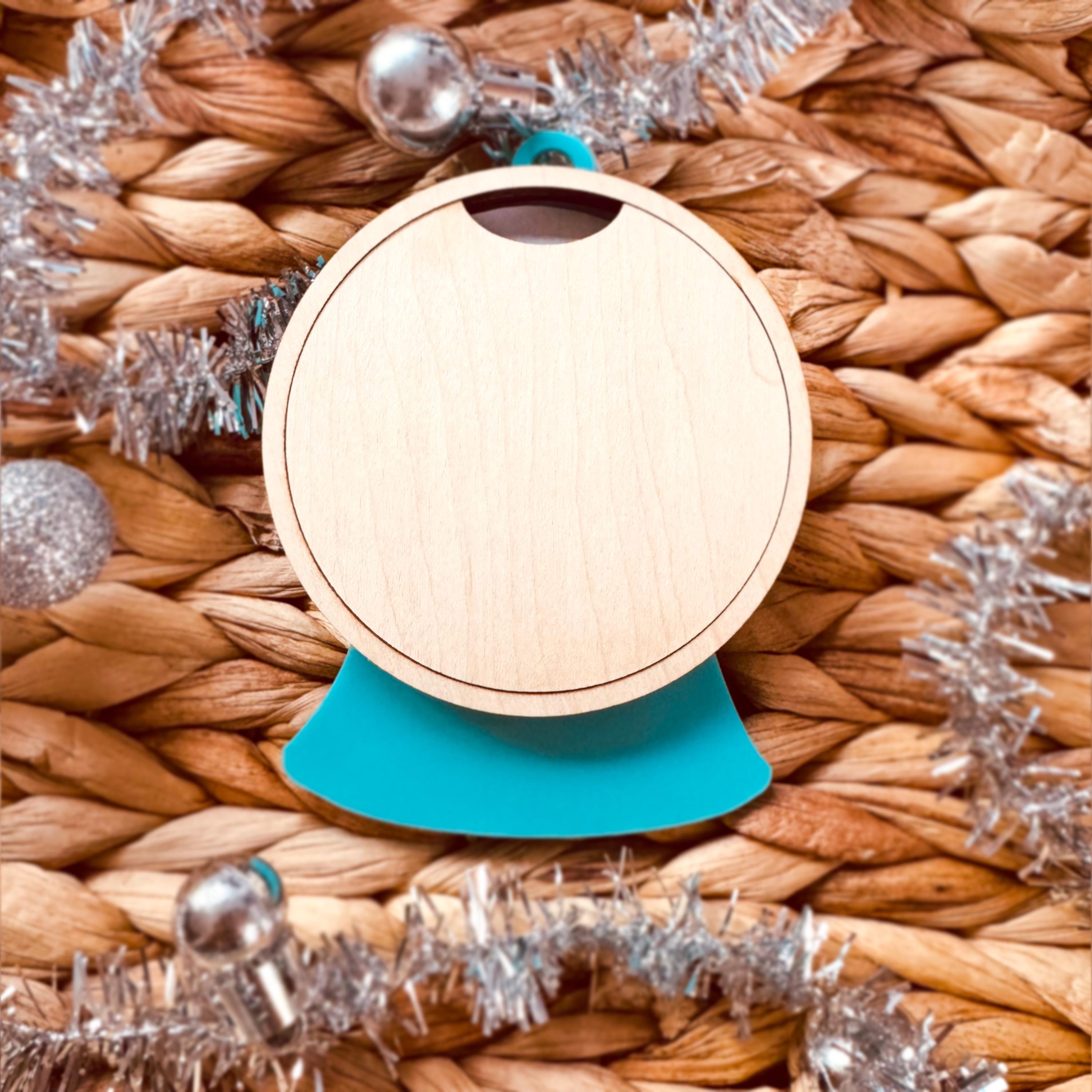 Custom Snow Globe Picture Frame | Christmas Gifts | Christmas Frames ...