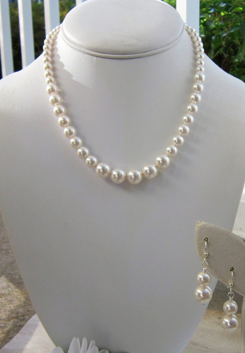Graduated Pearl Necklace Set, Bridal Jewelry, Bridesmaids Jewelry ...