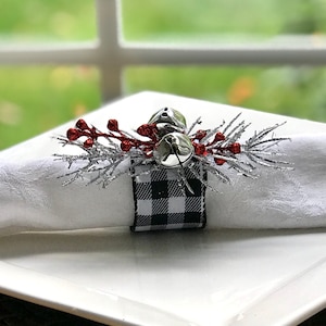 Jingle Bell Napkin Ring, Christmas Decor, Farmhouse Christmas Decor - Etsy