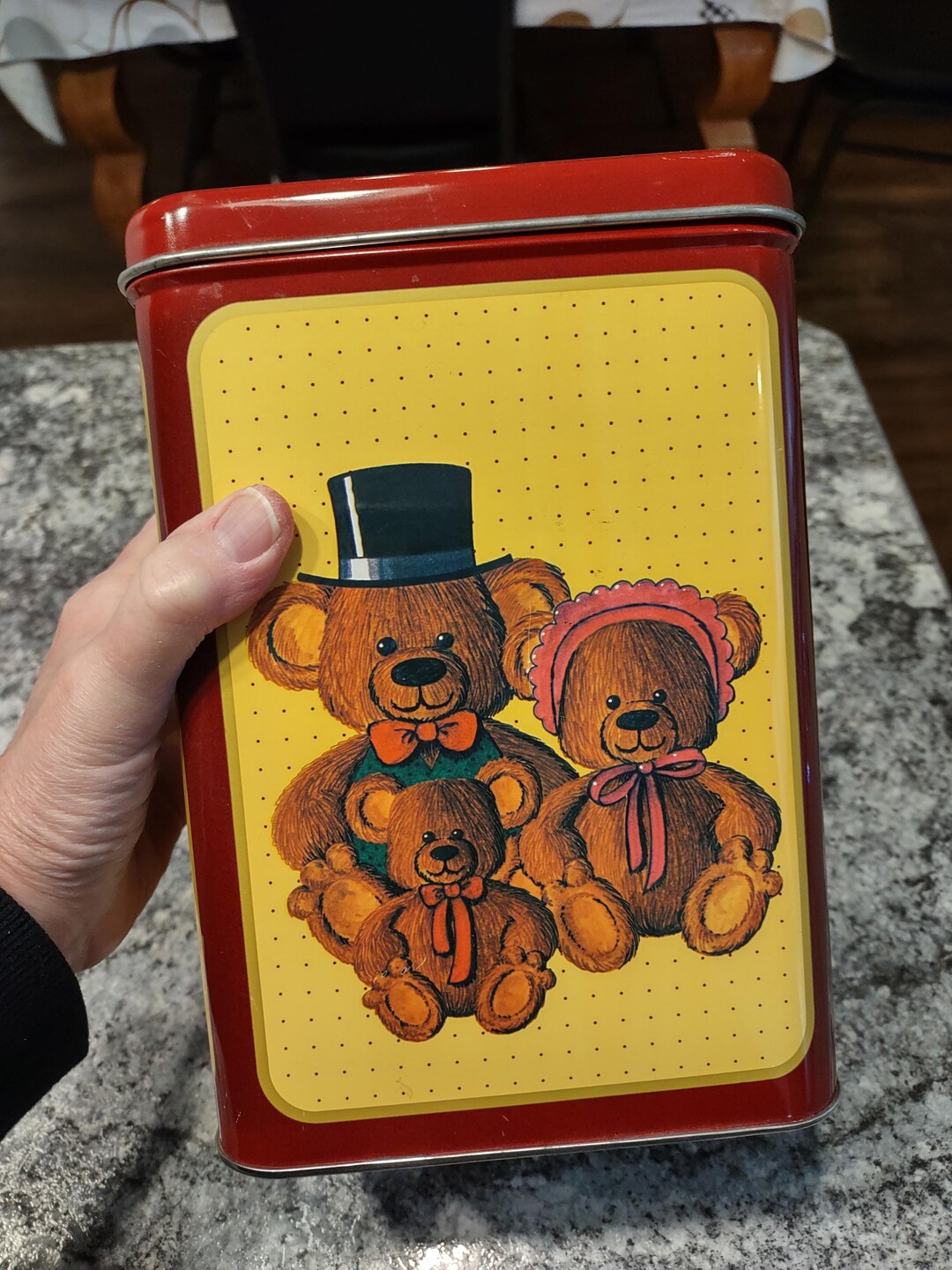 Vintage - Rectangular Tin - Bear Family - Parco Foods, Inc. 1986 - Very ...