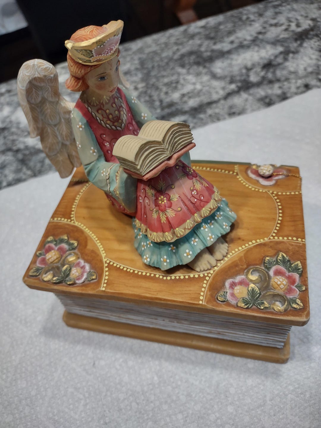G Debrekht - "sweet Dreams" Angel Box - Carved - Hand-painted - 2005 ...