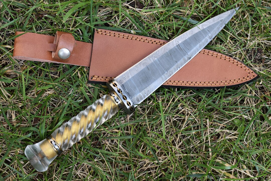 Gorgeous Custom Handmade Damascus Hunting Knife, Scottish Dirk Knife ...