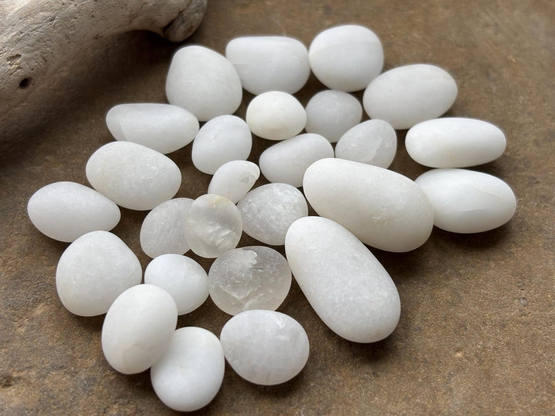 White Quartzite Natural Beach Stones ~ Quartz Pebble Art Aquarium Decor ...