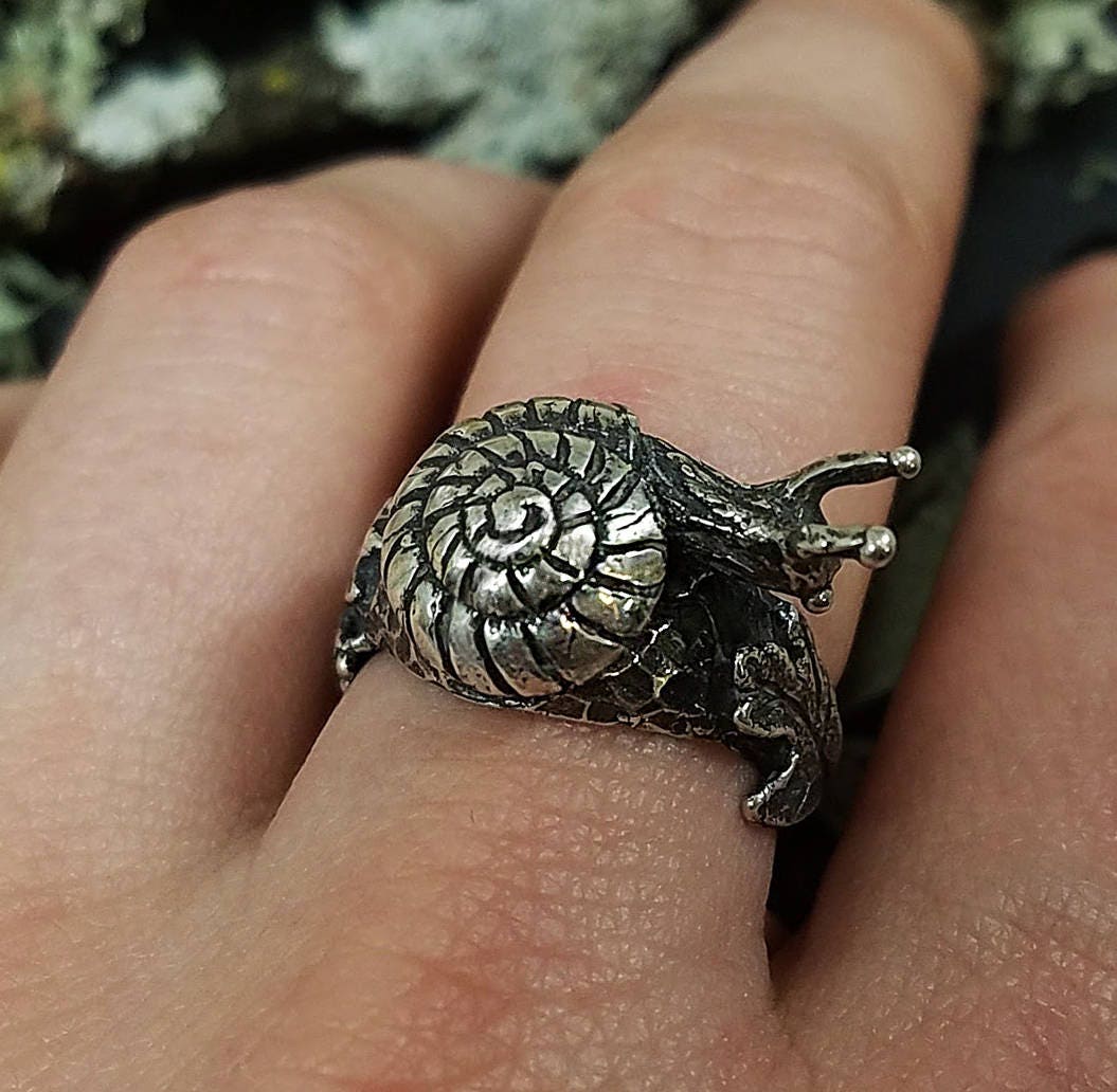 PRE-ORDER / Snail Ring Sterling Silver handmade by Jamie | Etsy