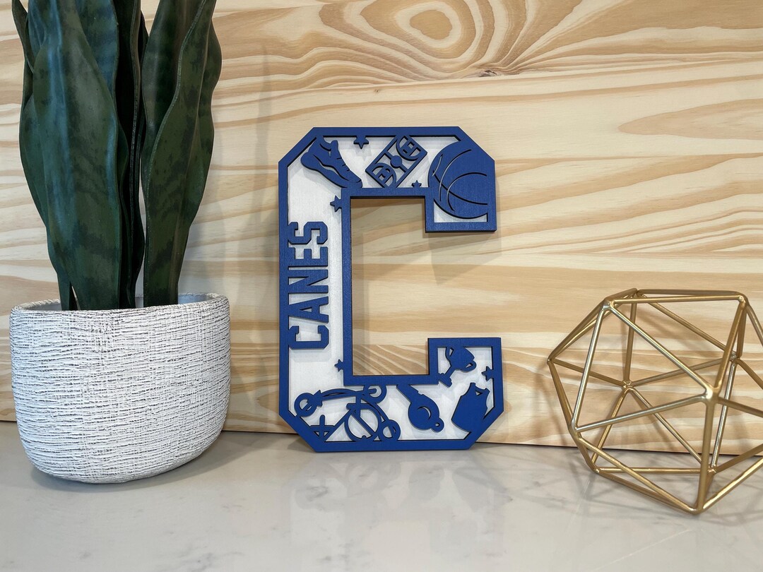 Varsity Signage - Great Way to Celebrate Your Favorite Athlete or Team ...