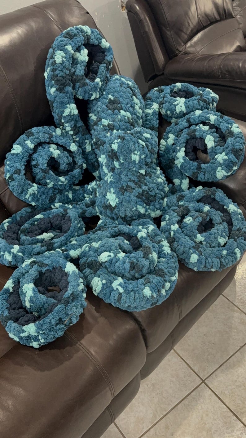 Customizable Emotional Support Amigurumi Plushie Giant Octopus Toy ...
