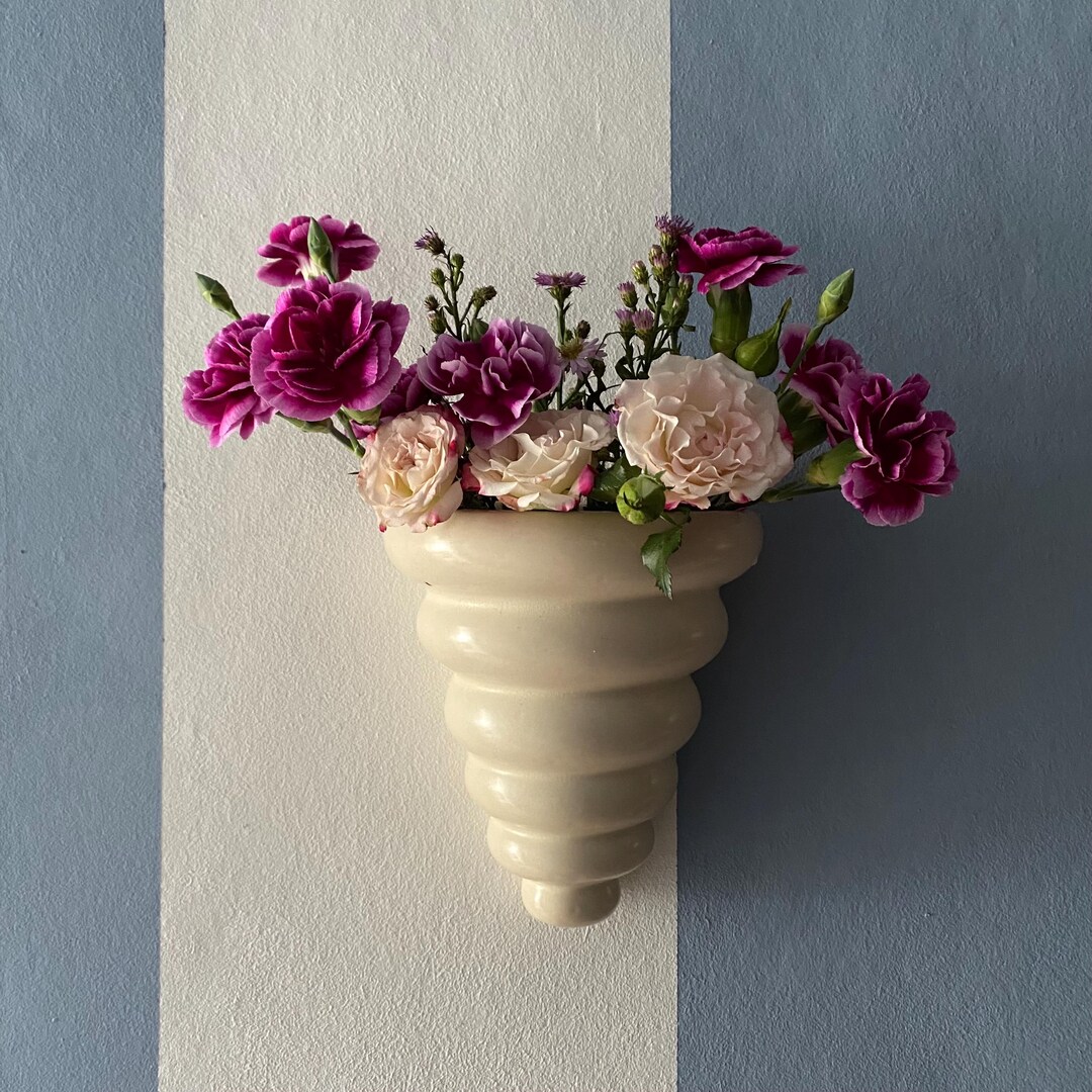 Vintage Shell Wall Vase Arthur Wood Cream Cone Shaped Wall Pocket 1930s ...