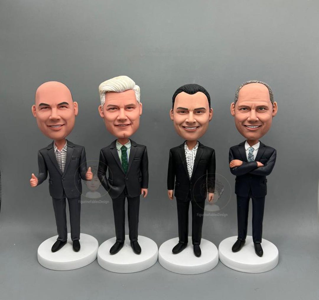 Custom Family Figurine, Friends Bobblehead, Group Figurine, 3D ...