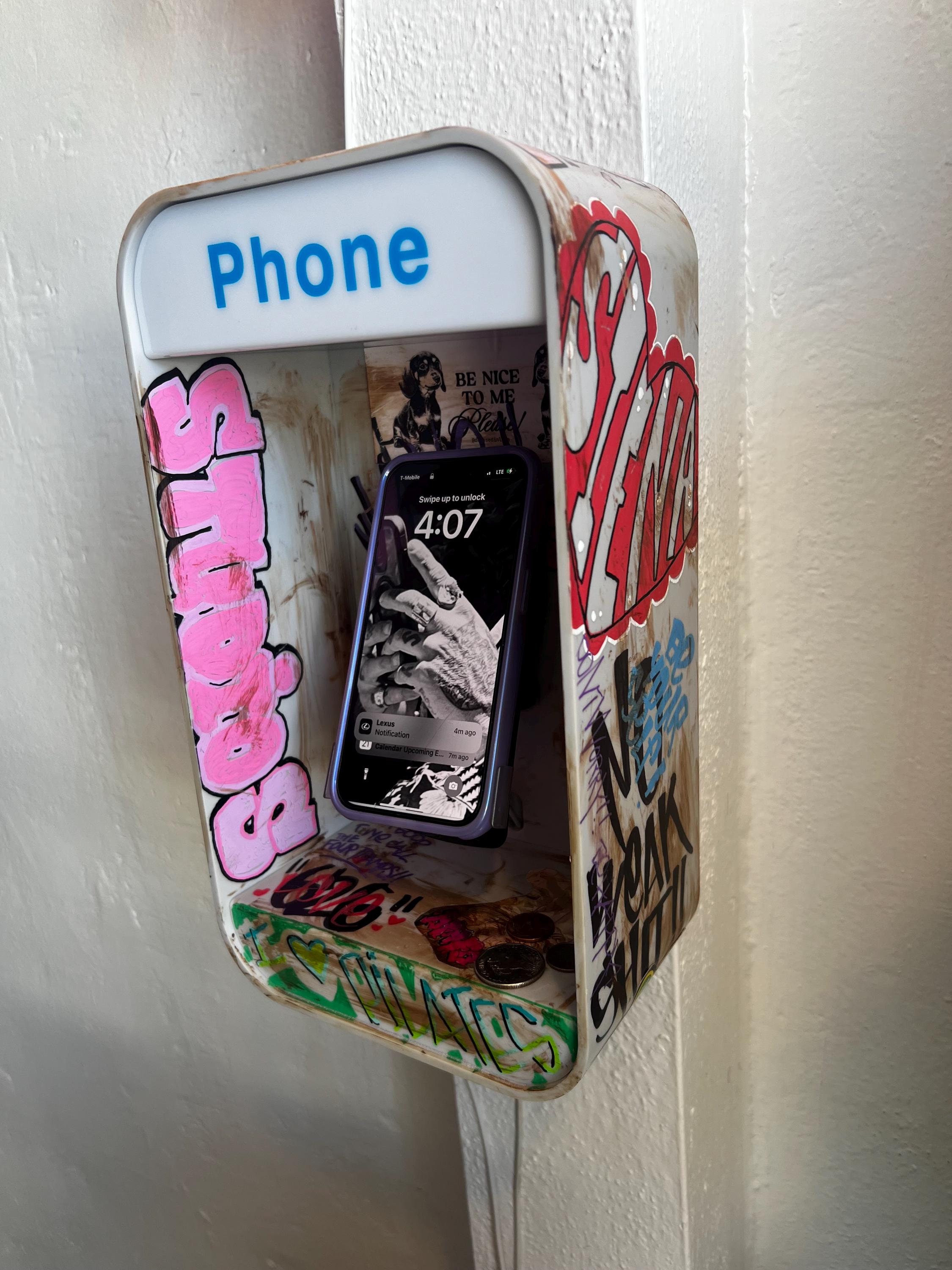 Make to Order Custom Graffiti Phone Charging Holder, Custom Gift, Light ...
