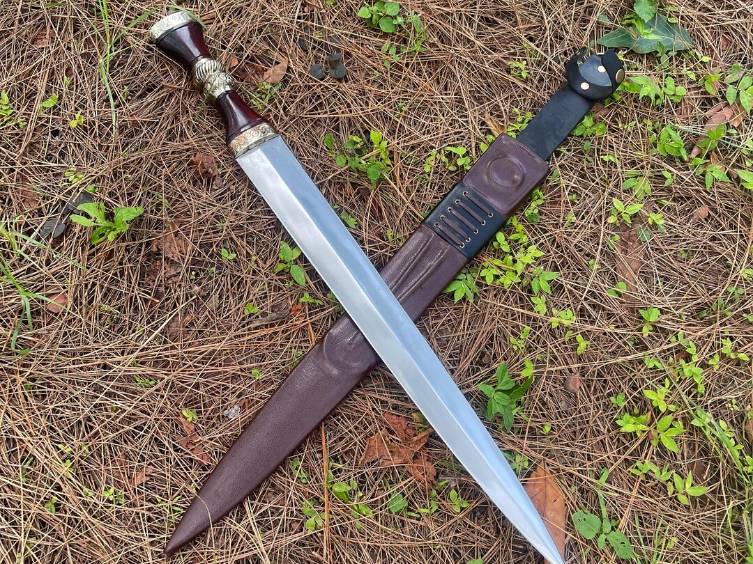 Hand-forged Gladius Sword: 21.5" Water Tempered Blade, Rosewood Handle ...