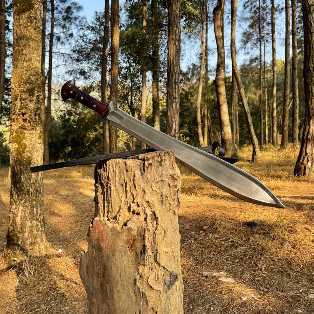 CELTIC LEAF SWORD / Forged Viking Sword: Water Tempered Carbon Steel ...