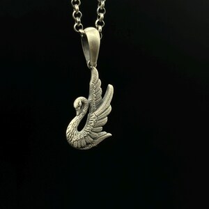Sterling Silver Swan Pendant Necklace, Elegant Bird Jewelry, Minimalist ...