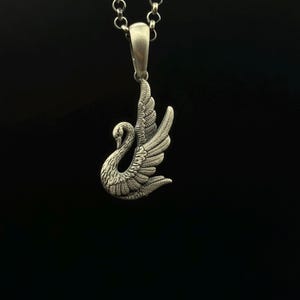 Sterling Silver Swan Pendant Necklace, Elegant Bird Jewelry, Minimalist ...