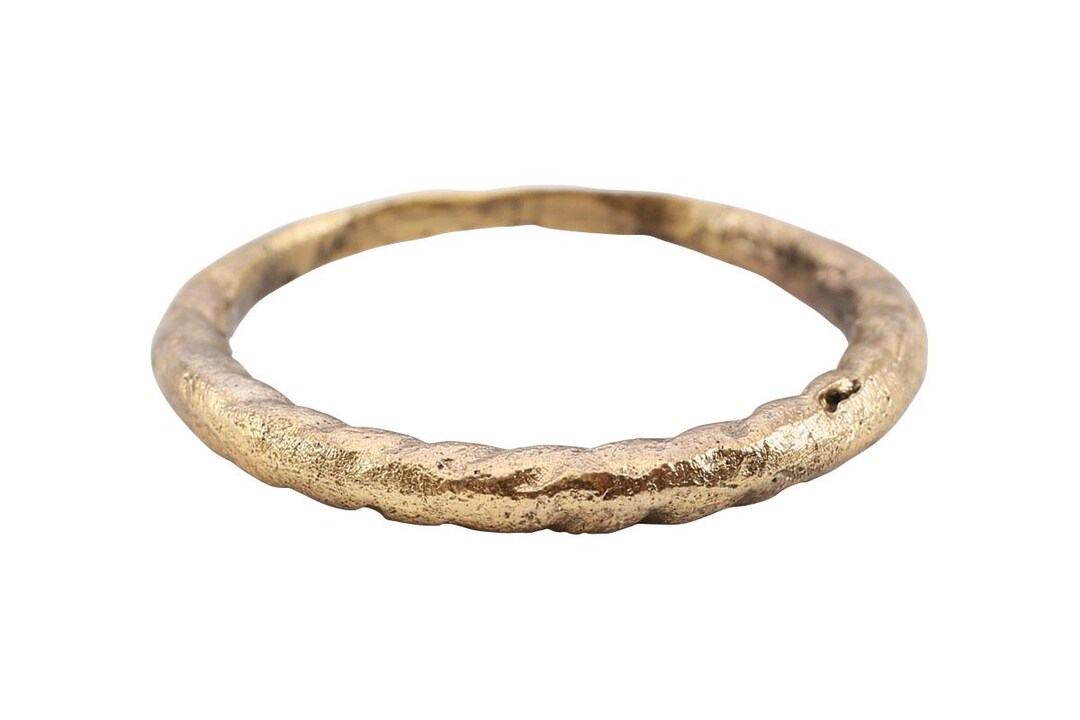 Fine Ancient Viking Roped or Twist Wedding Ring C.866-1067 AD, Size 10 ...