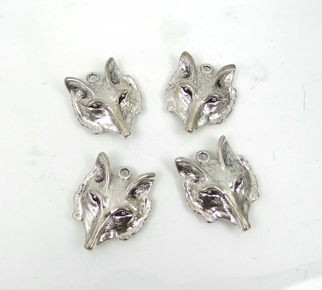 4 Wold Head Antique Silver Pewter / Alloy Charm Pendnat 28x23mm (p459 ...