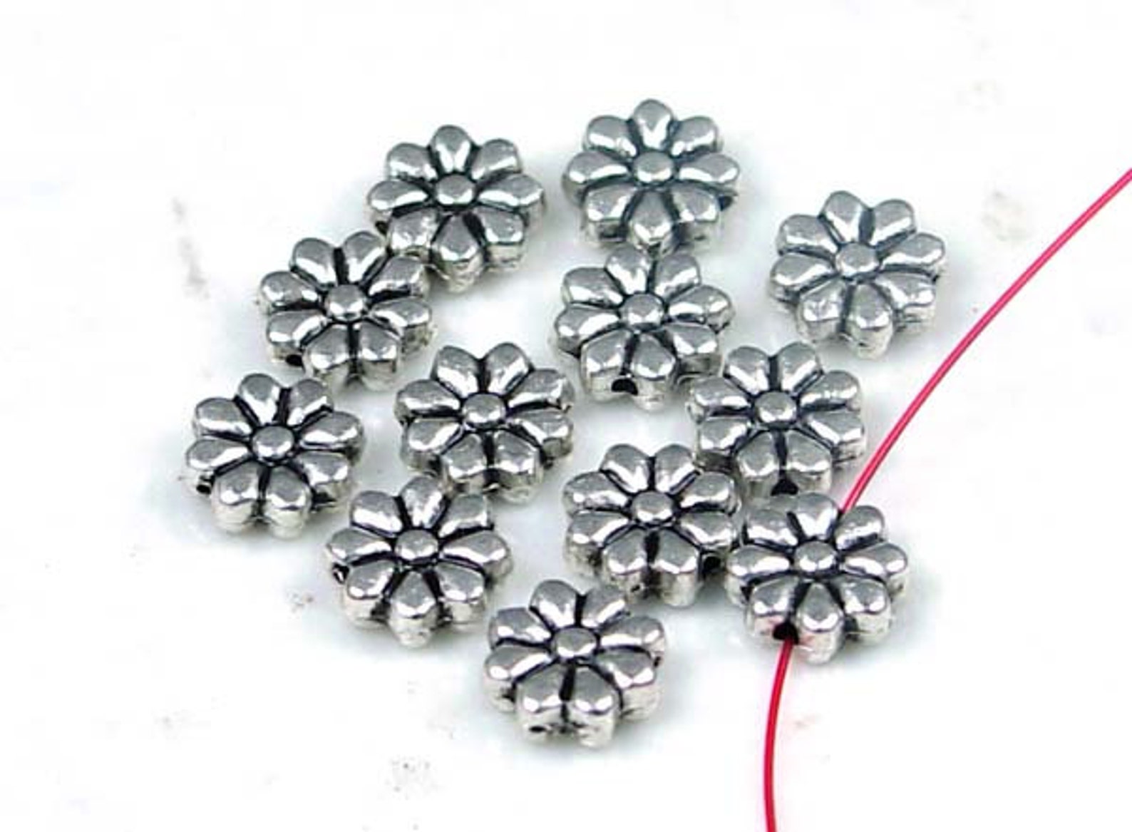 12 Antique Silver Pewter Daisy Flower Disc 9mm Beads P068 | Etsy