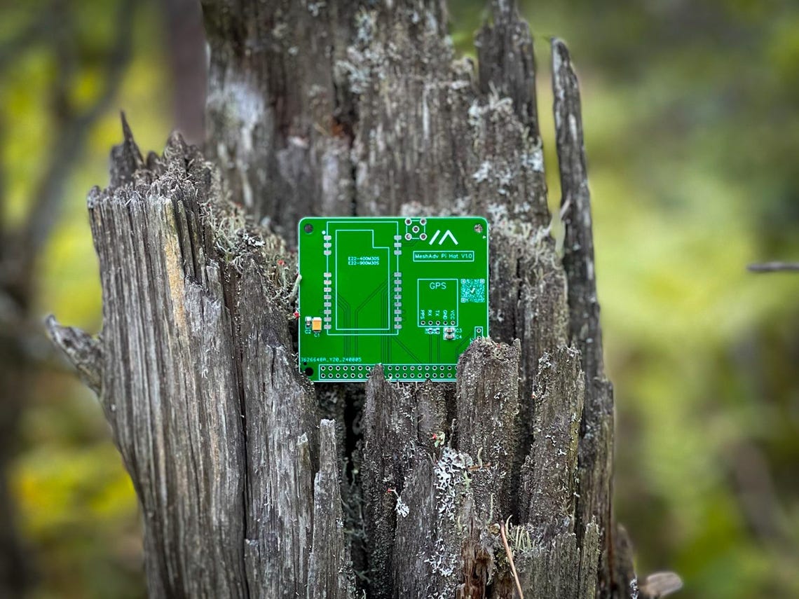 Meshadv Pi Hat V1.0 PCB With SMD Components Installed. for Meshtastic ...