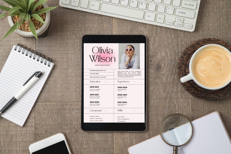 Pink Modern Professional Cv Resume, Creative Resume Template, Clean CV ...