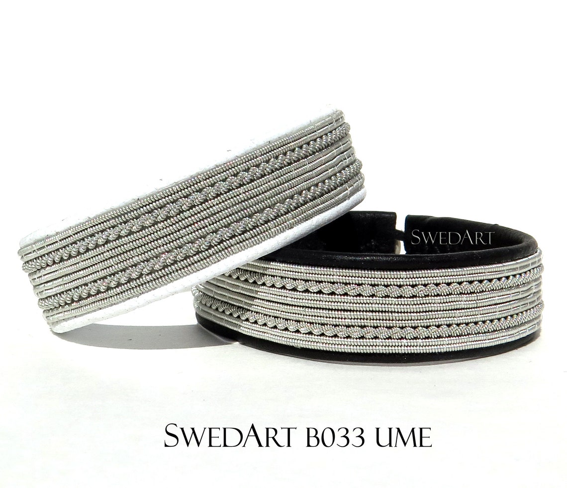 Swedart B33 LARGE Ume Sami Leather Bracelet With Reindeer | Etsy