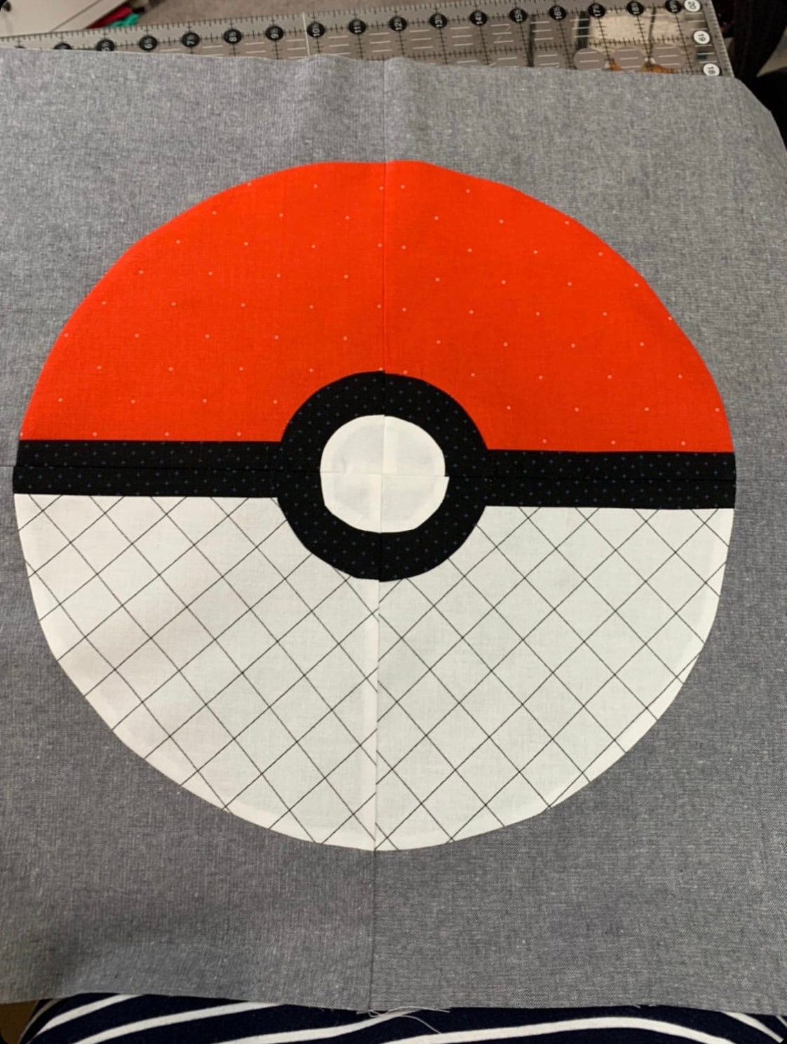 Pokeball Quilt Pattern - Etsy