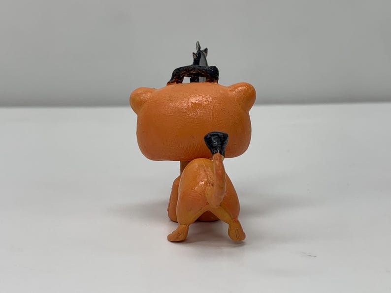 Littlest Pet Shop LPS Chainsaw Man Pochita Ferret Custom - Etsy