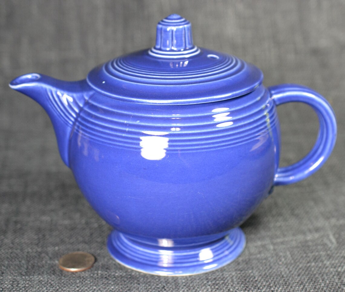 Vintage Fiesta Medium Teapot in Cobalt Fiestaware 1937-1959 - Etsy
