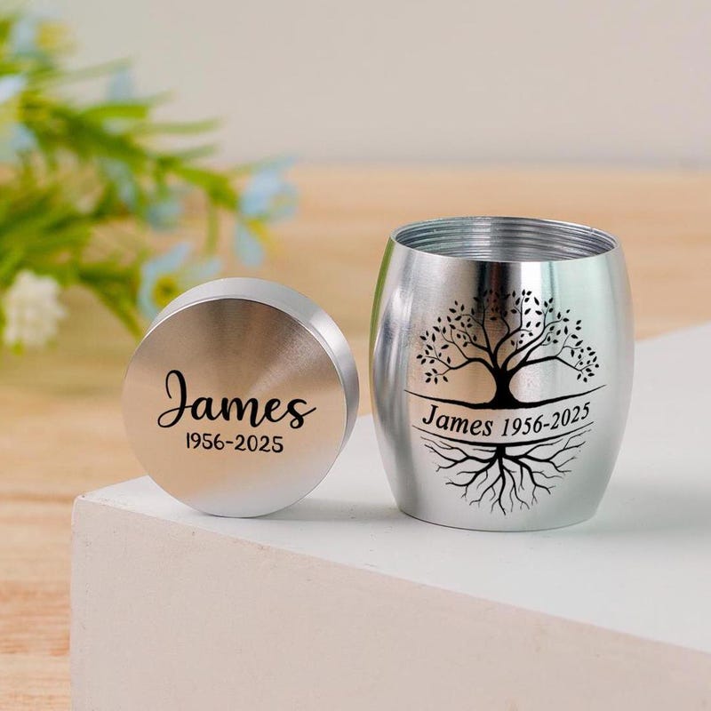 Pet Urn Small Paw - Etsy