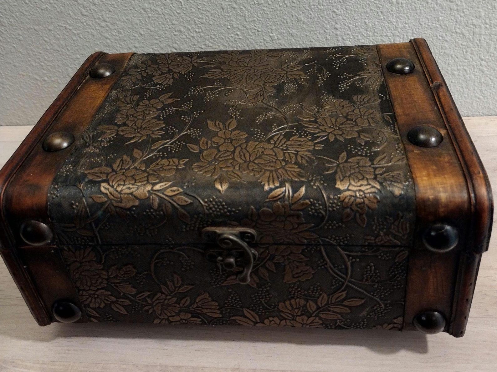 Rustic Treasure Box for Styling and Storage Vintage Velvet Lined Retro ...