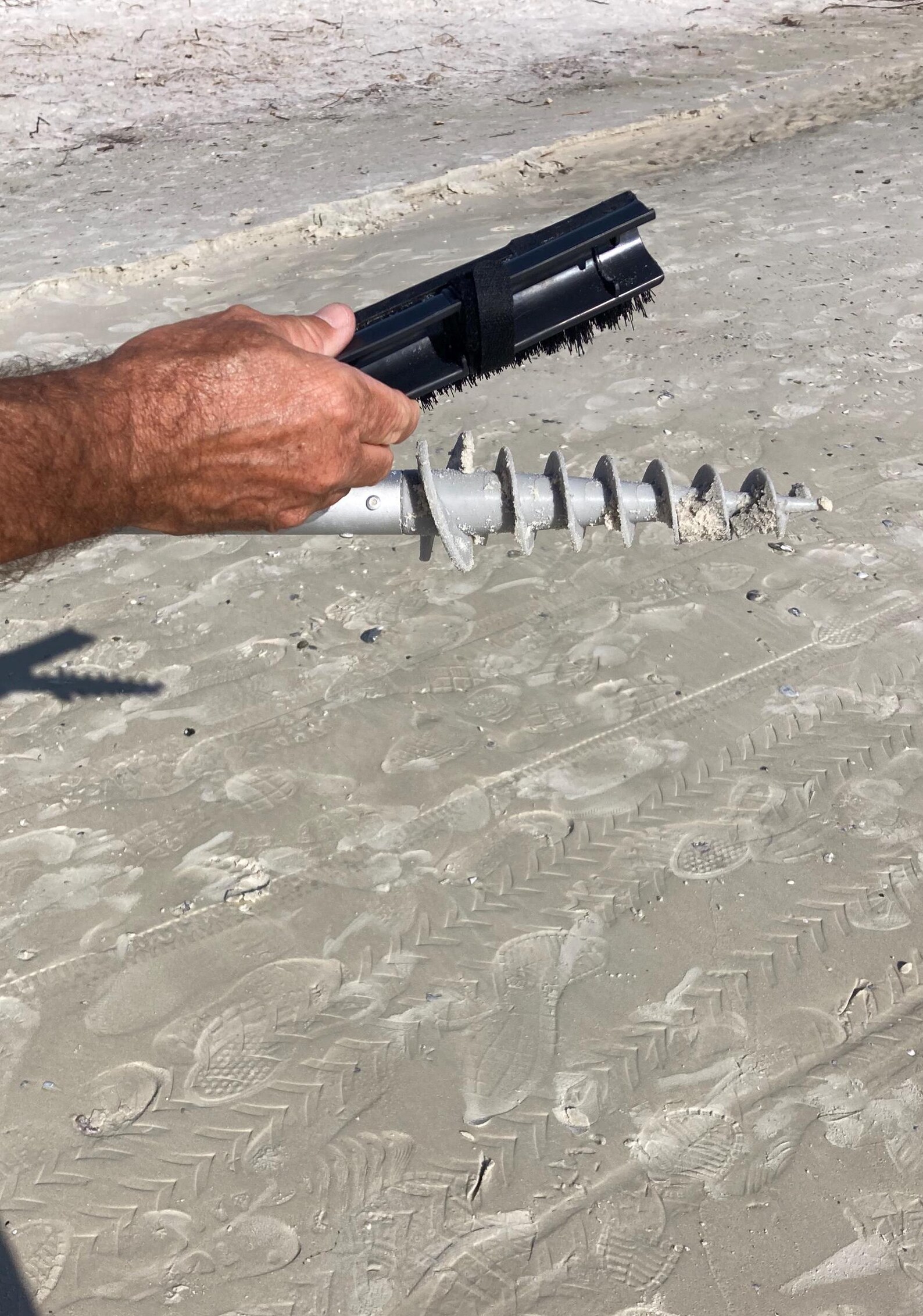 The Tidey Beach Brush (patent Pending) Clips to Your Beach Chair! the ...