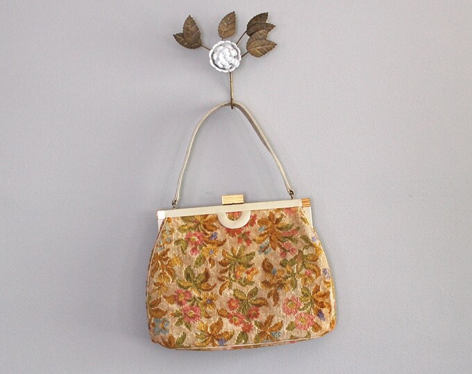 Vintage 1960s Quite Contrary Tapestry Bag - Etsy