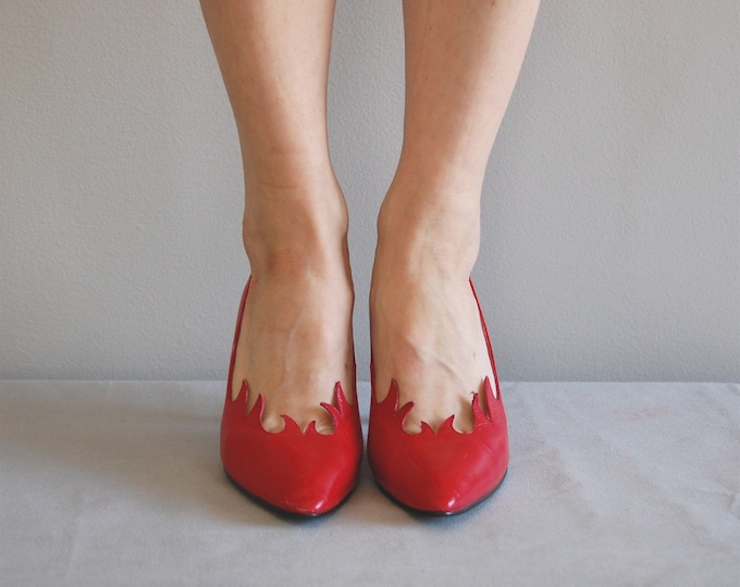 Vintage FIRE ENGINE FLAME Heels - Etsy