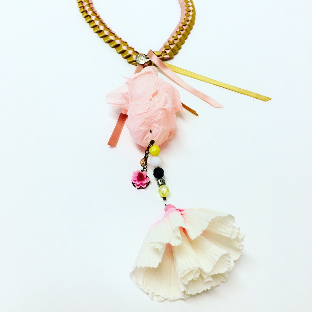 Crepe Paper Rose and Bloom Ribbon Lei-graduation-lei- Wedding Lei ...