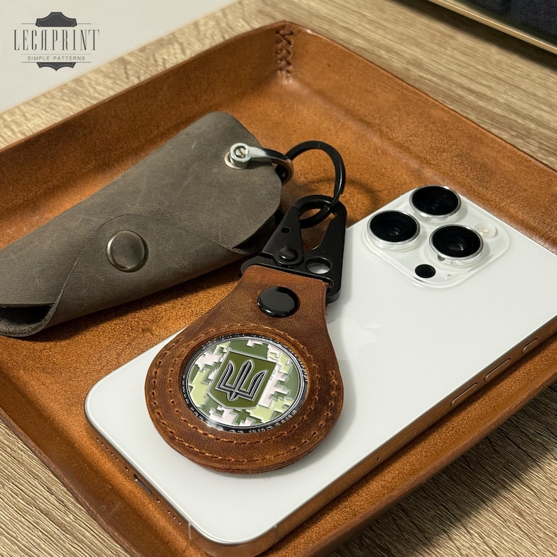 Challenge Coin Holder Pattern Set: DIY Leather Keychain Template (PDF ...