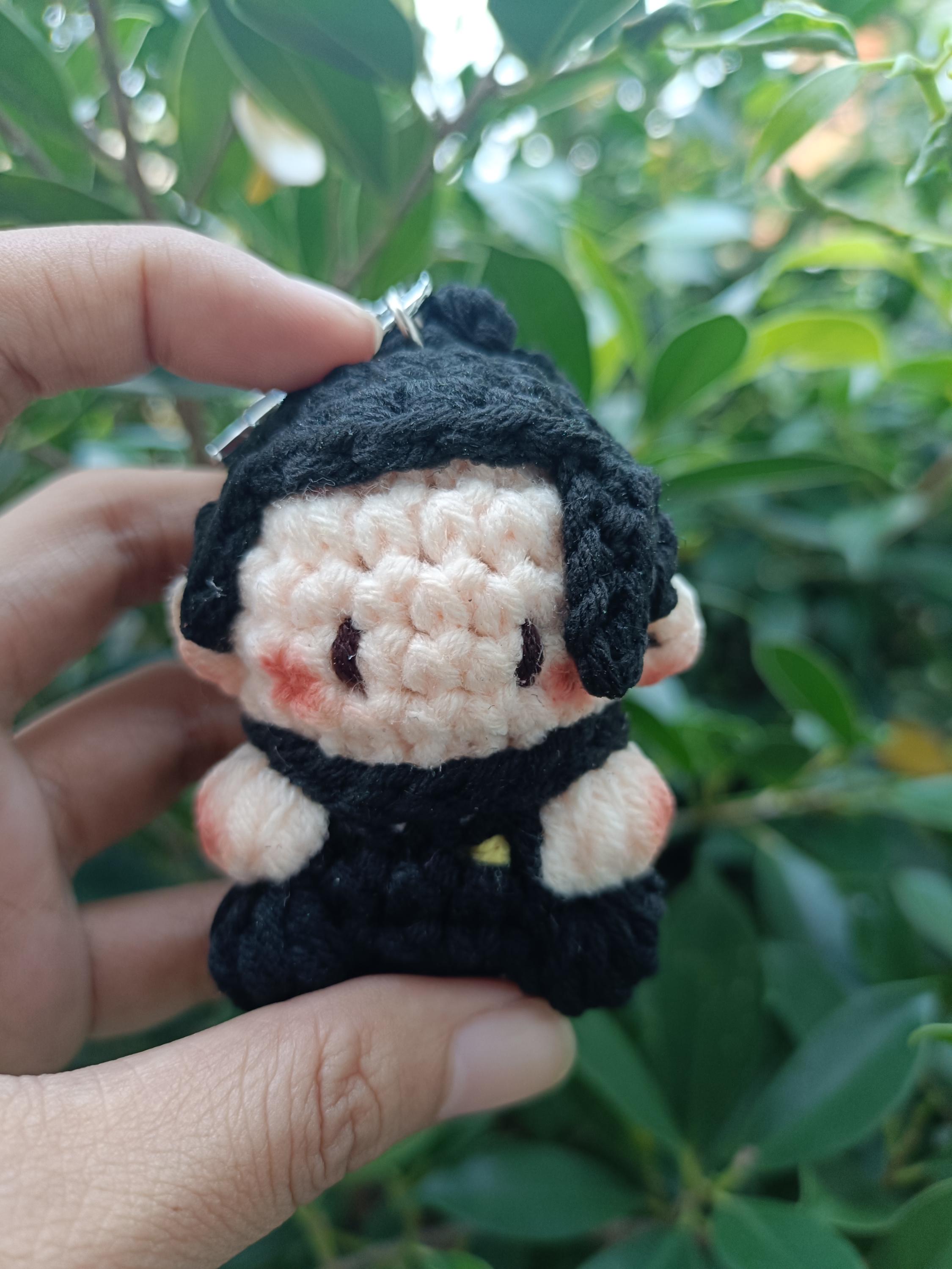 Handmade Crochet Sorcerer Keychain – Anime Inspired Amigurumi Gift - Etsy