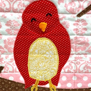 Red Bird Wall Quilt red Bird is Happy in Redpink - Etsy