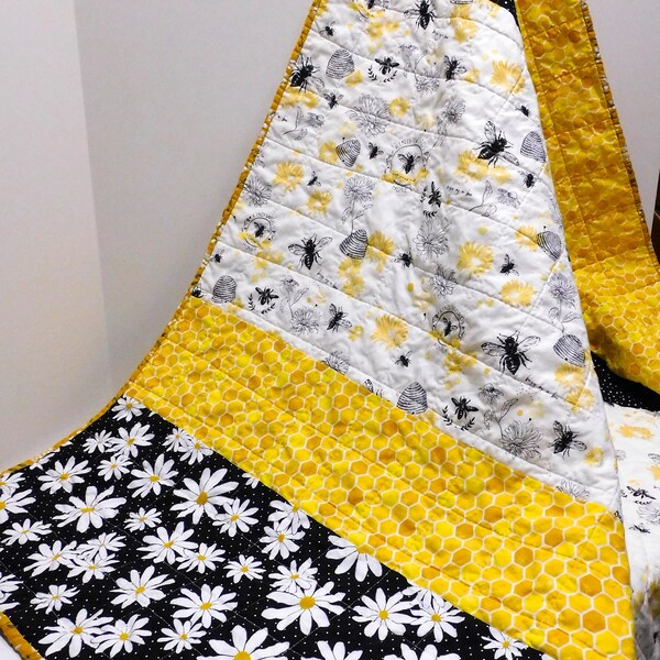 Honey Bee Quilt - Etsy